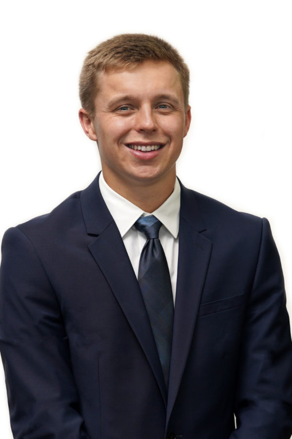 ZACH DRAKE | Dickman Real Estate